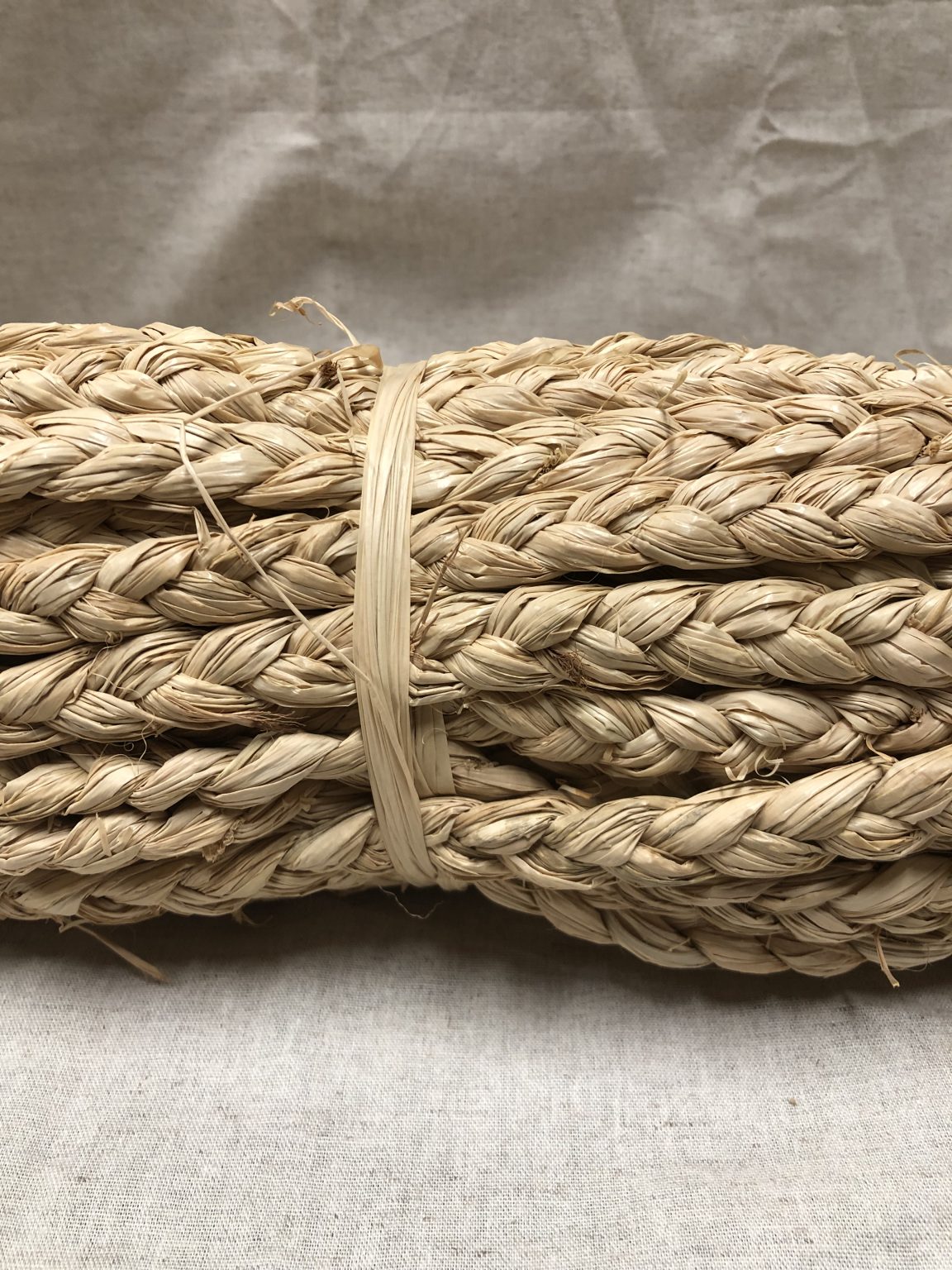 Tresse en raphia - Raphia - Les Rotins Nîmois