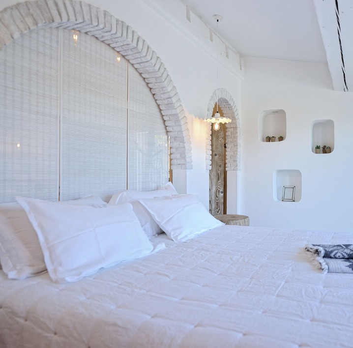 Fabrication de stores en bois à Nîmes - Stores à lames vénitiens